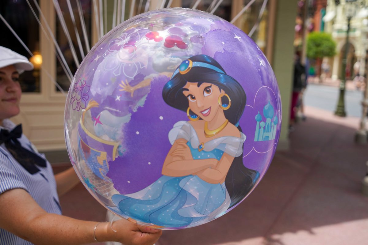 Photos New Jasmine Balloon Glides Into Magic Kingdom Wdw News Today